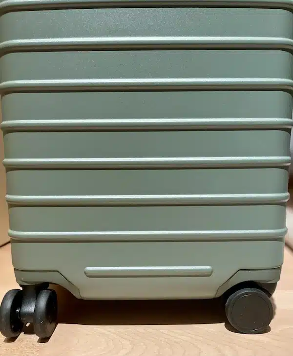 Solgaard Carry-On Closet Review | Is it really a game-changer? | Unique ...